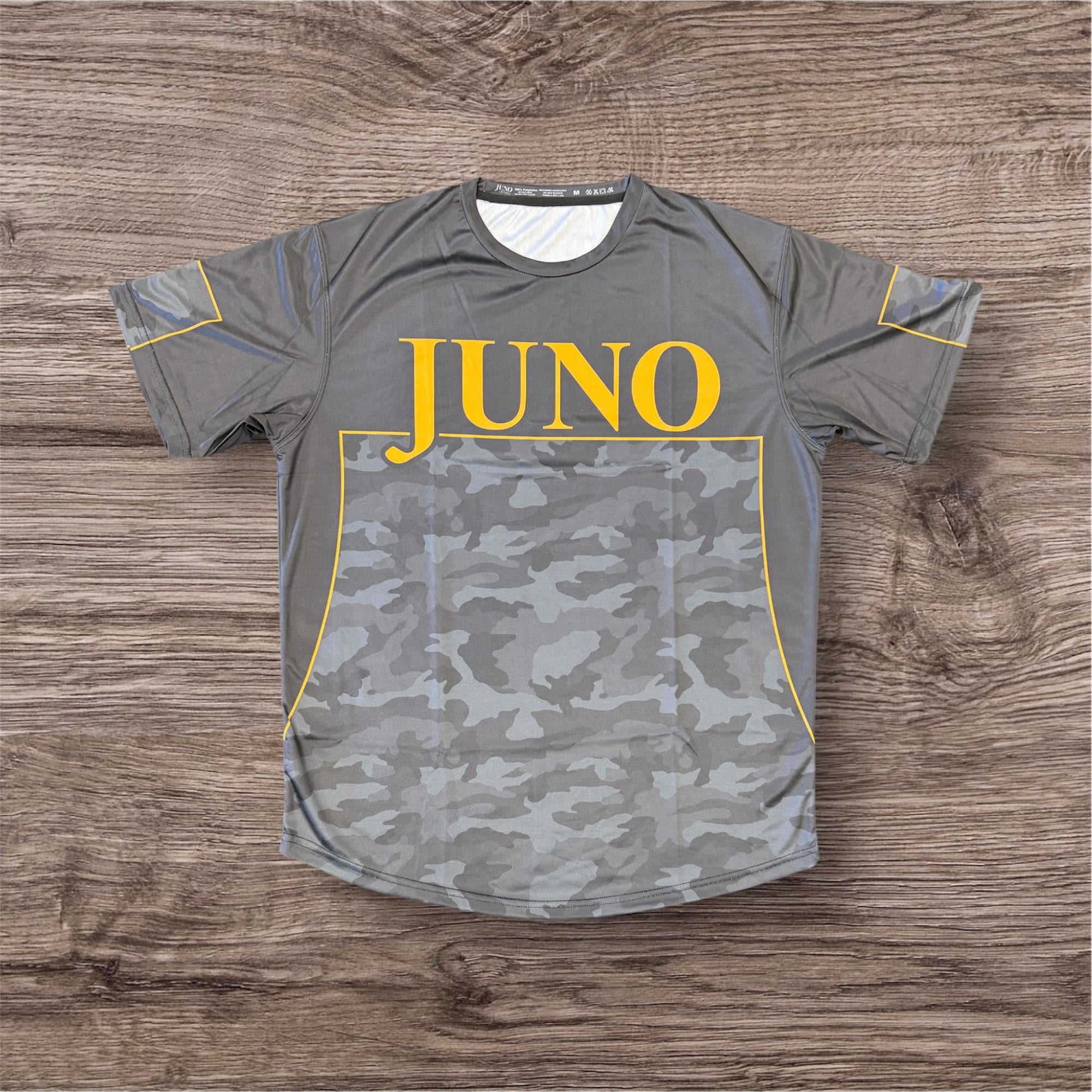 Juno Black Old Gold Camo SS – Juno Athletics